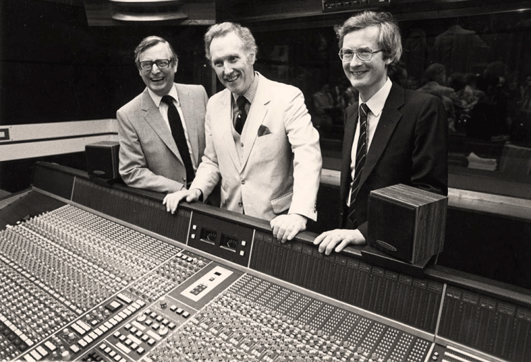 SSLの歴史：「SL4000番台」コンソールの軌跡と品格 | simplestudio.jp